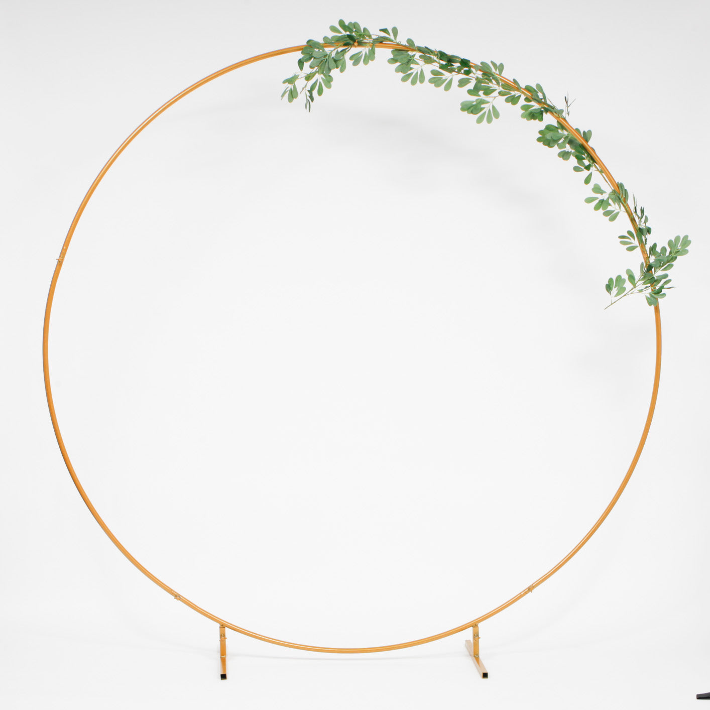 Freestanding 2m high Gold Round Hoop Wedding Stand Arch / Flower Frame ...